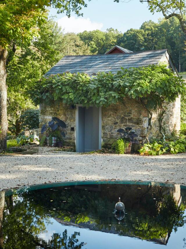 Janet Mavec's Bird Haven Farm in New Jersey: Garden Visit Web Story ...