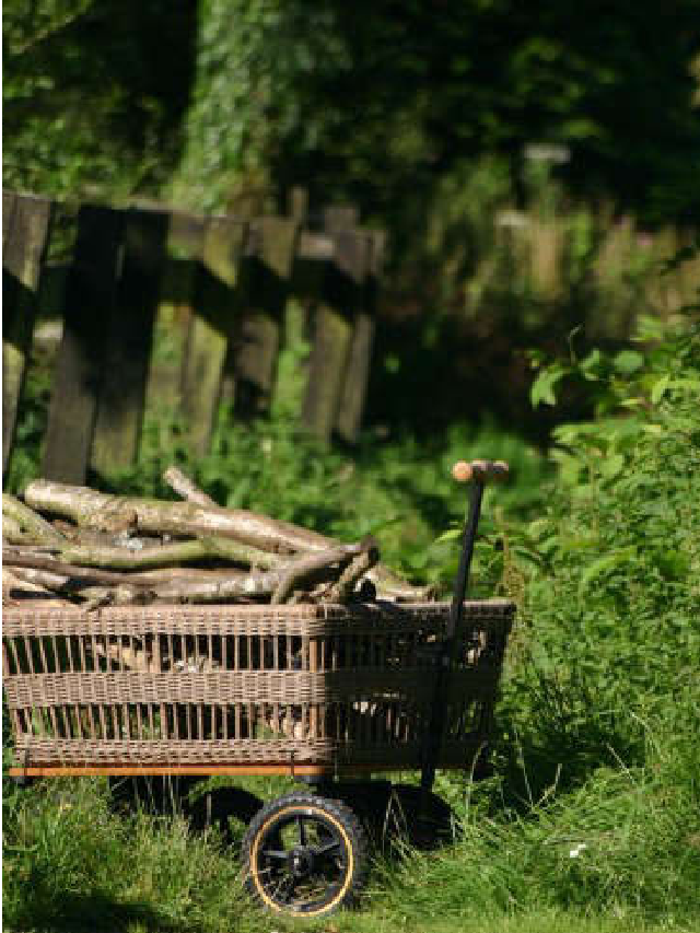 Garden Carts & Wagons: 5 Stylish and Sturdy Favorites Web Story ...