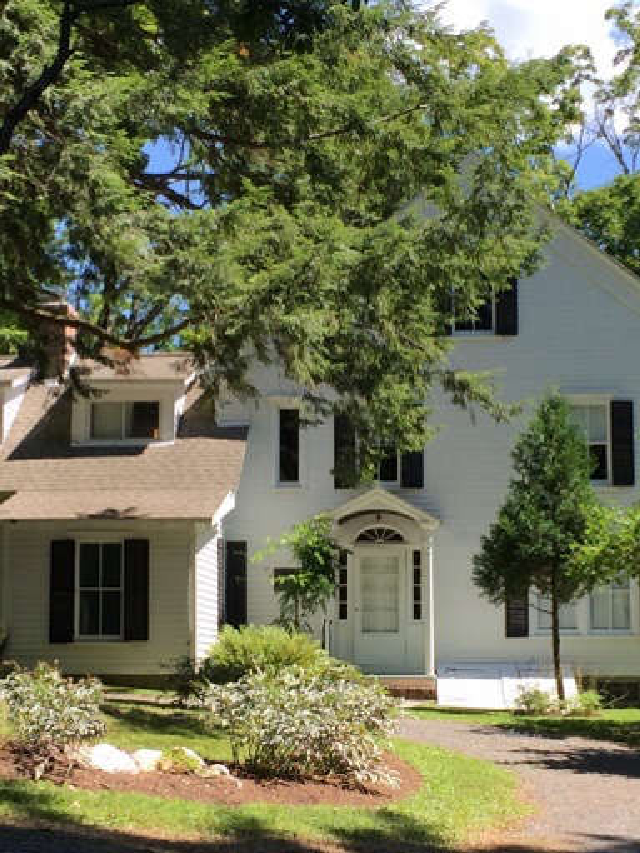 A Poet's Garden: Edna St. Vincent Millay at Steepletop - Gardenista Web ...