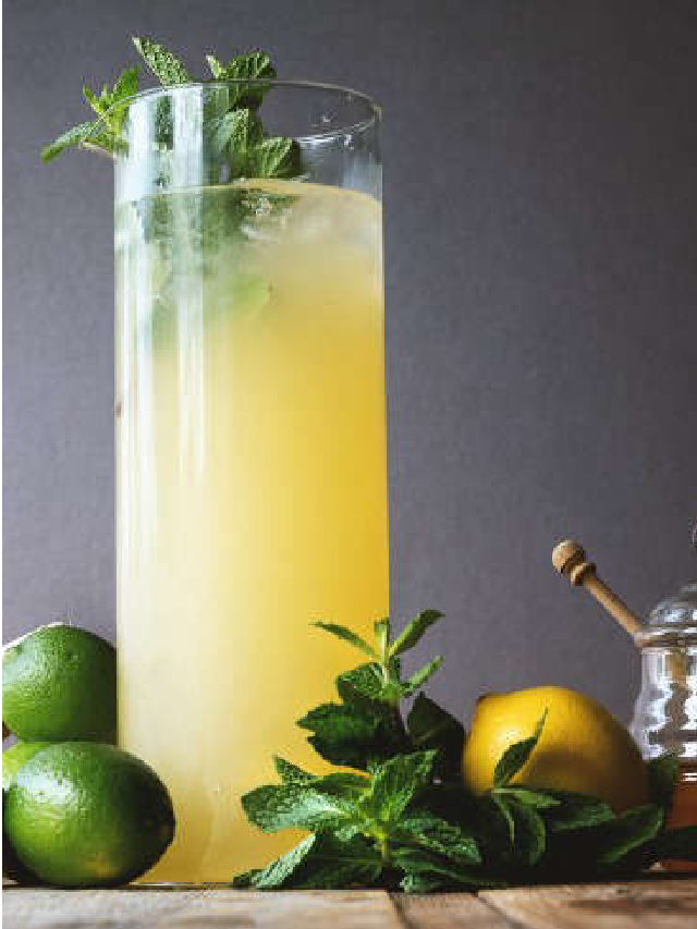 10 Easy Pieces: Glass Lemonade Pitchers - Gardenista Web Story - Gardenista