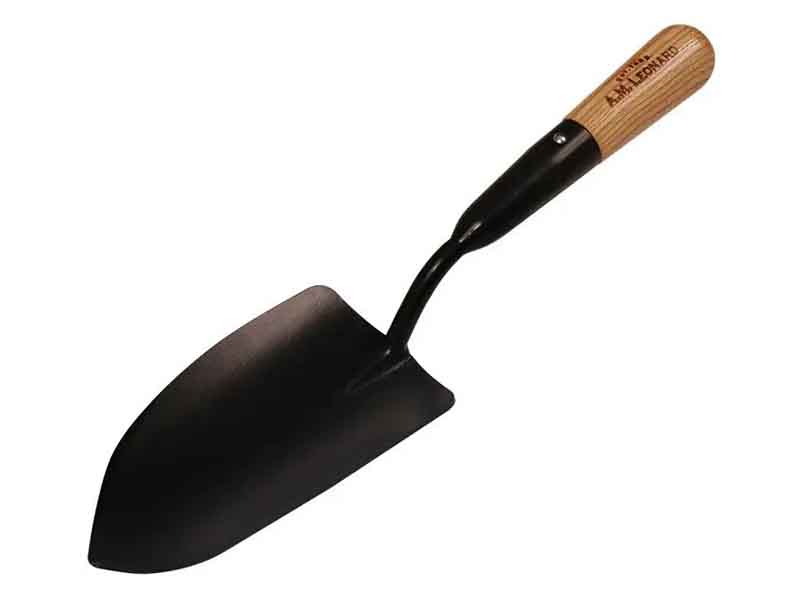 A.M. Leonard Hand Trowel