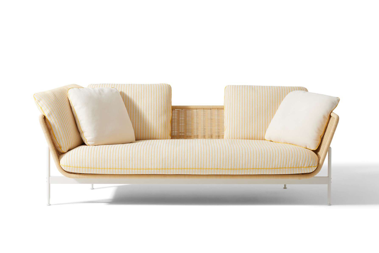 10 Easy Pieces: Best Woven Outdoor Sofas for the Patio